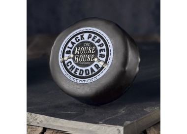 The Mouse House Cracked Black Pepper Cheddar - 6x 200g